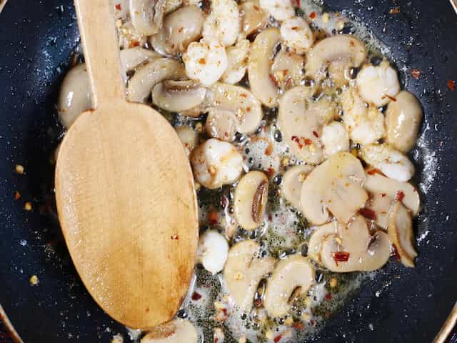 5 ricette vegane con i funghi