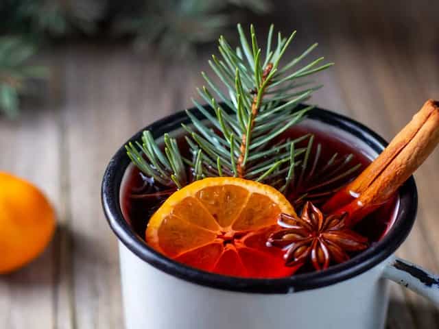 Punch, origine e storia del cocktail
