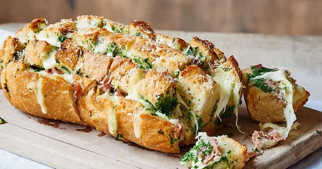 Garlic bread: la mania USA del pane all'aglio - inNaturale
