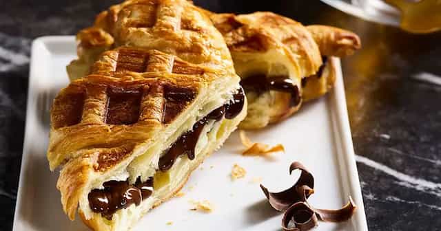 Croiffle, il nuovo ibrido waffle-croissant da tenere d’occhio - inNaturale