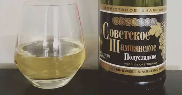 Lo champagne dell'Unione Sovietica ideato da Stalin - inNaturale